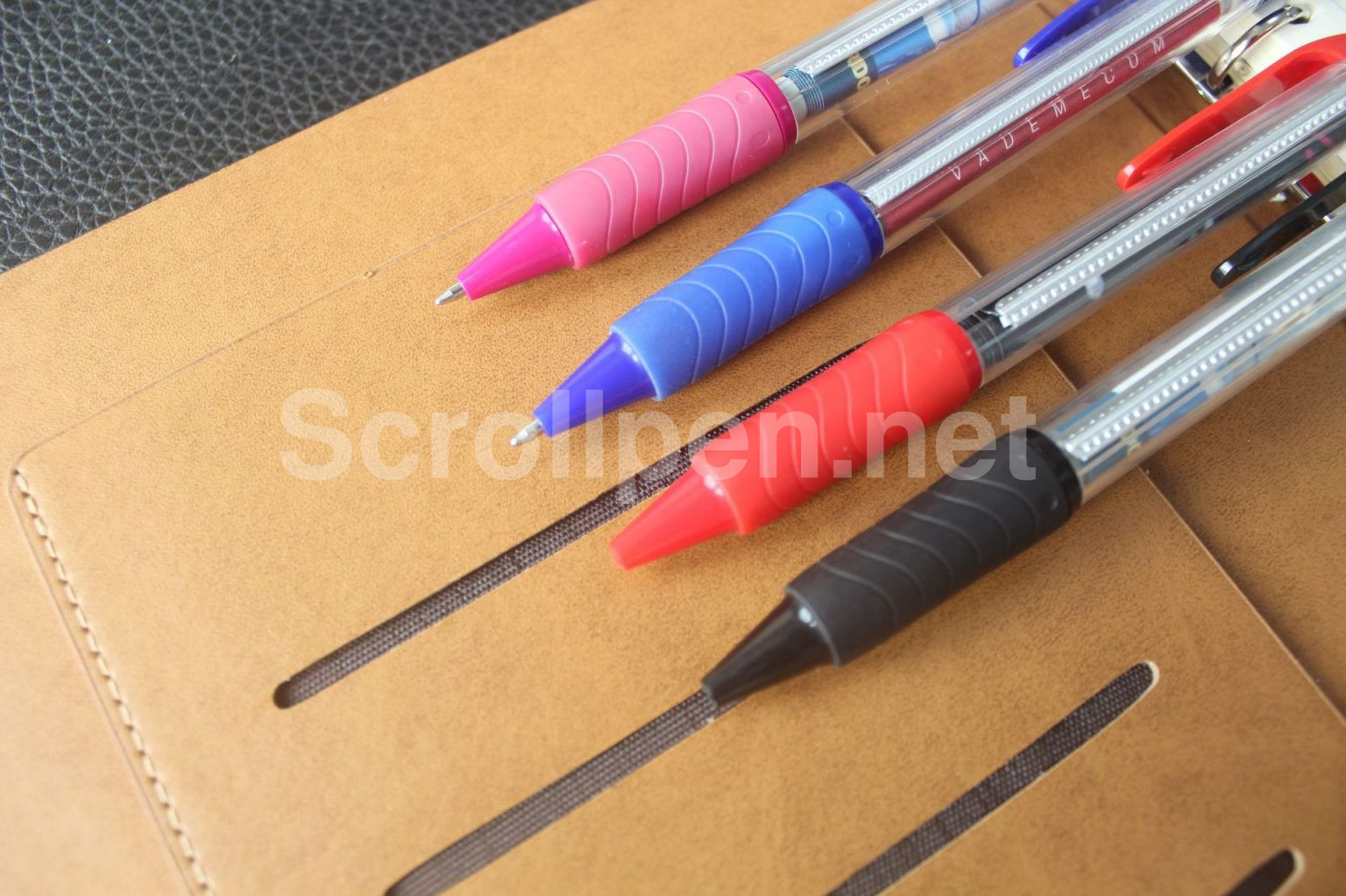 Pull Out Banner Pens “WAVE”, Branded Scroll Pens - Scroll Pen